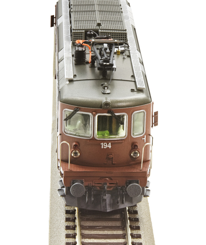 Roco 79783 Elektrolokomotive Re 4/4 194, BLS - World of Trains ...
