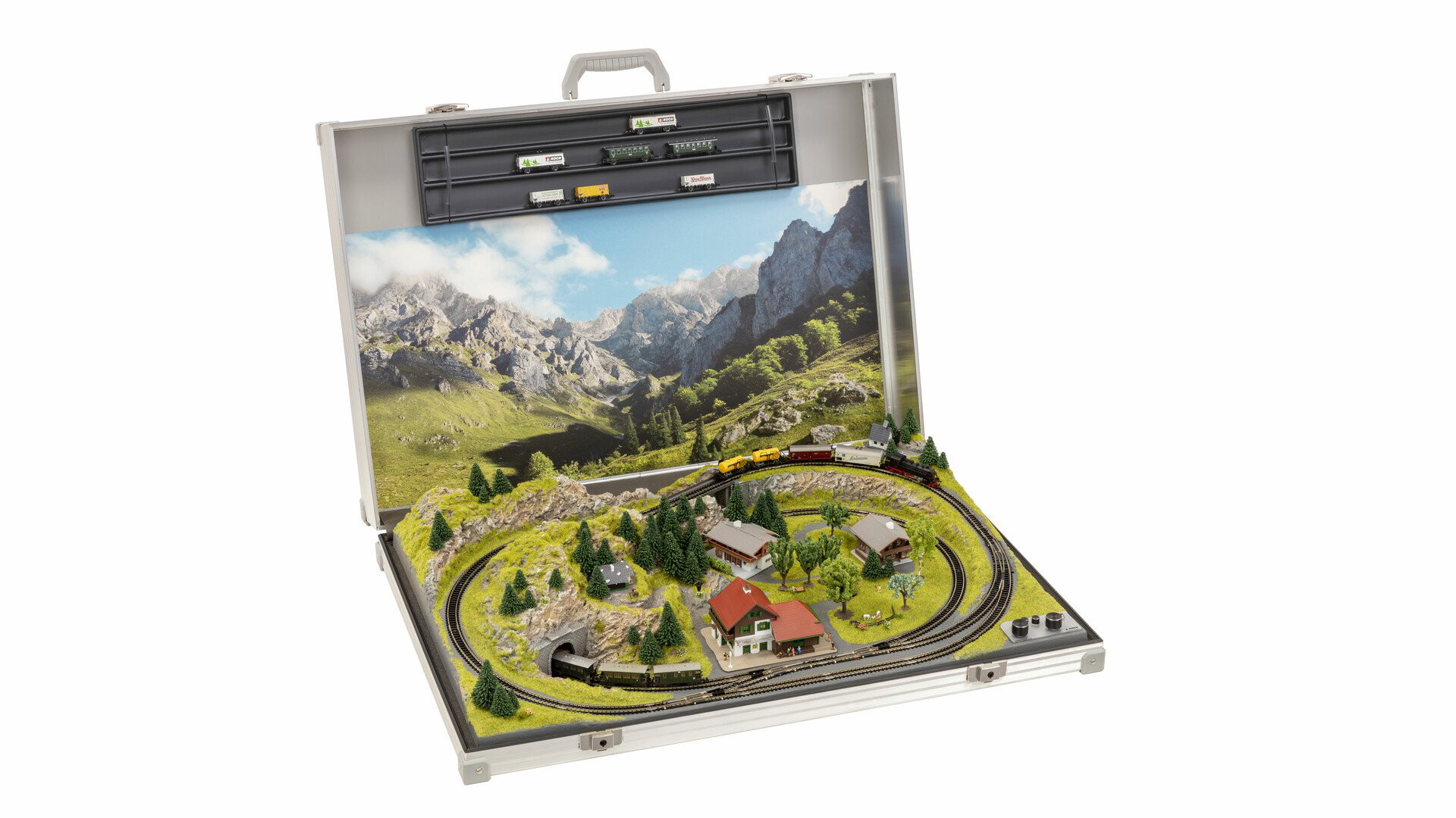 Noch Modellbahnkoffer ” Berchtesgaden” , Mit Minitrix Gleisen – IQGP