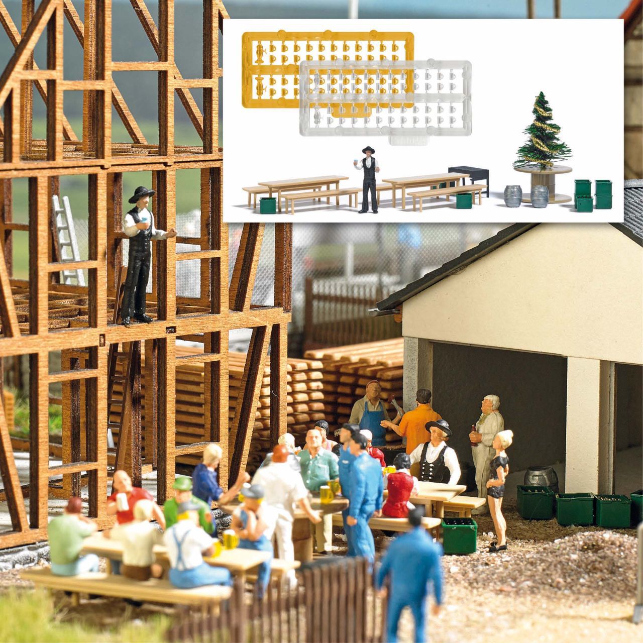 Busch 7900 Action Set: Richtfest World of Trains Modelleisenbahn Shop