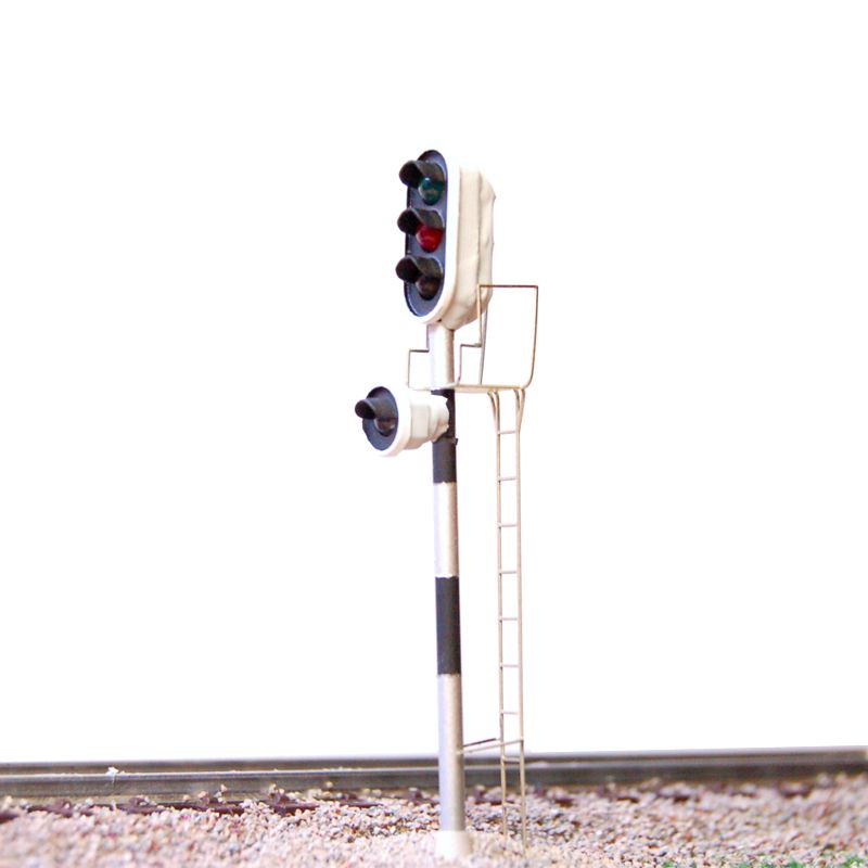 Mafen 91302 RENFE - Hauptsignal mit 4 LEDs (Grün/Rot/Gelb/Weiss) World ...
