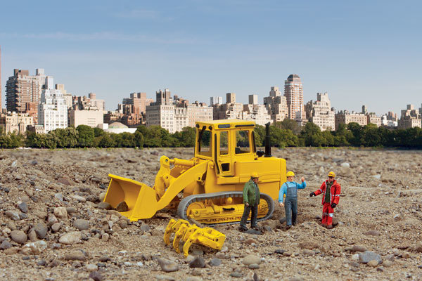 Walthers SceneMaster 11009 Tracked Loader Kit World of Trains ...