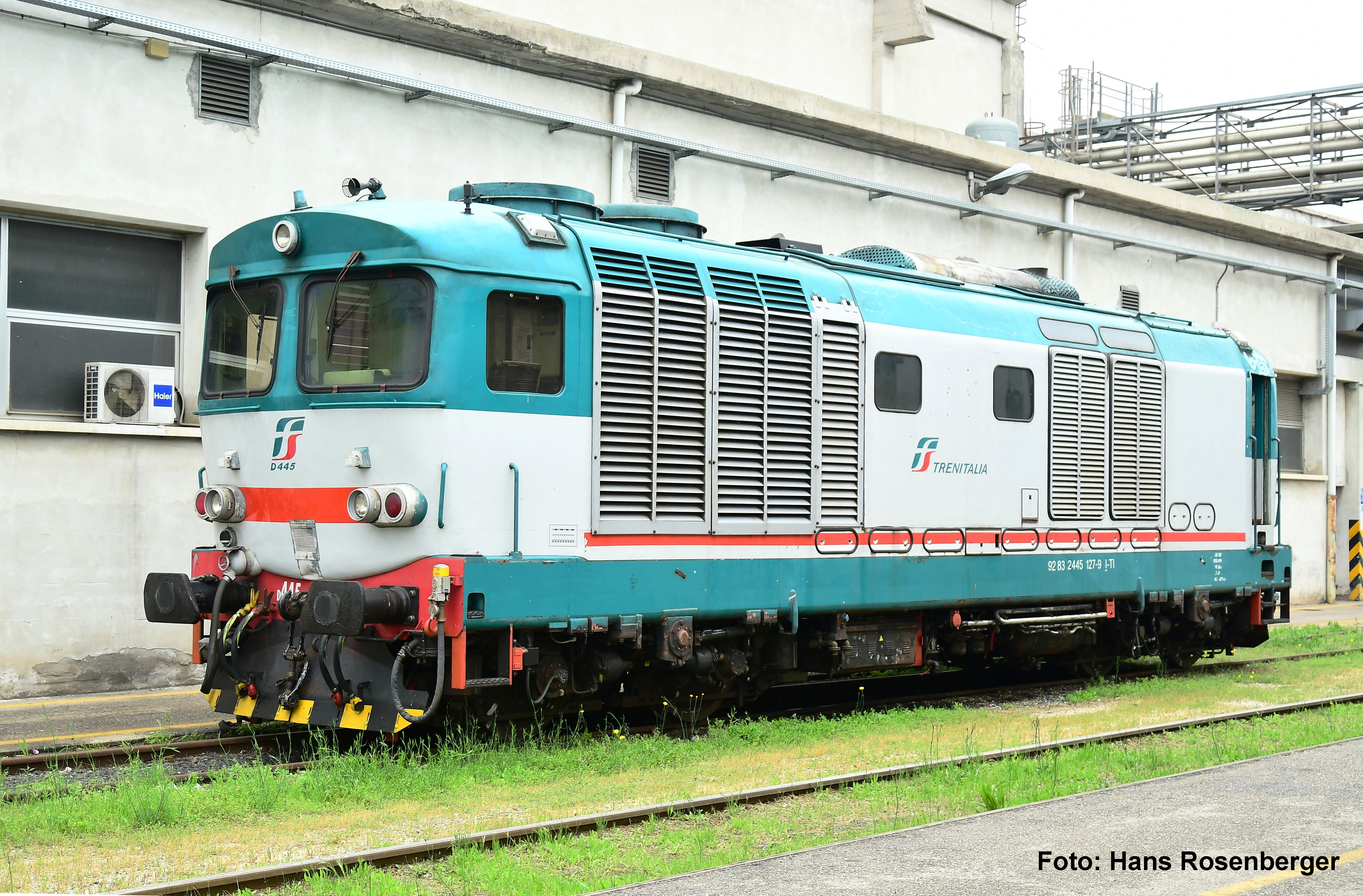 PIKO 22035 Sound-Diesellok D.445 3. Serie mit Schneepflug FS VI, inkl ...